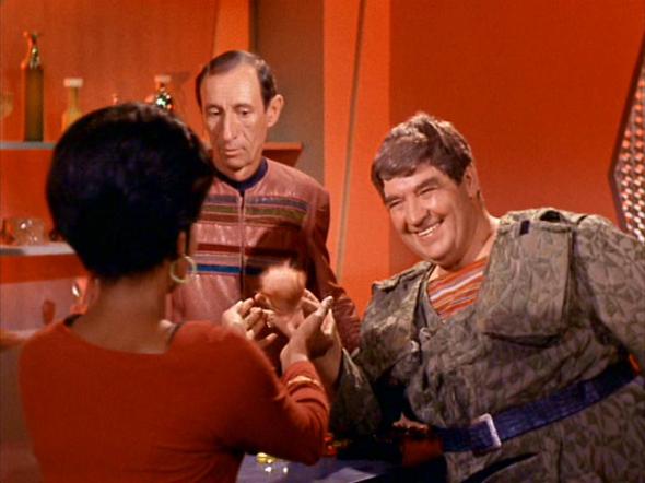 STAR TREK:TRIBBLES | LAS CRÓNICAS DE STAR TREK (THE CHRONICLES OF STAR ...